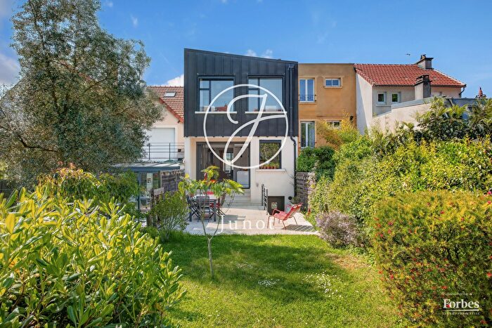 Suresnes, Plateau Ouest - Maison 8 pièces à vendre