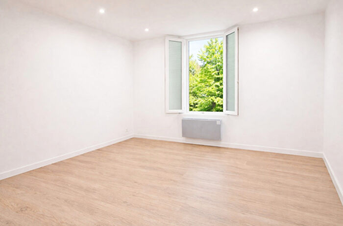 Appartement à vendre - Hyères, Gare, Godillot - 3 pièces - 1 chambre