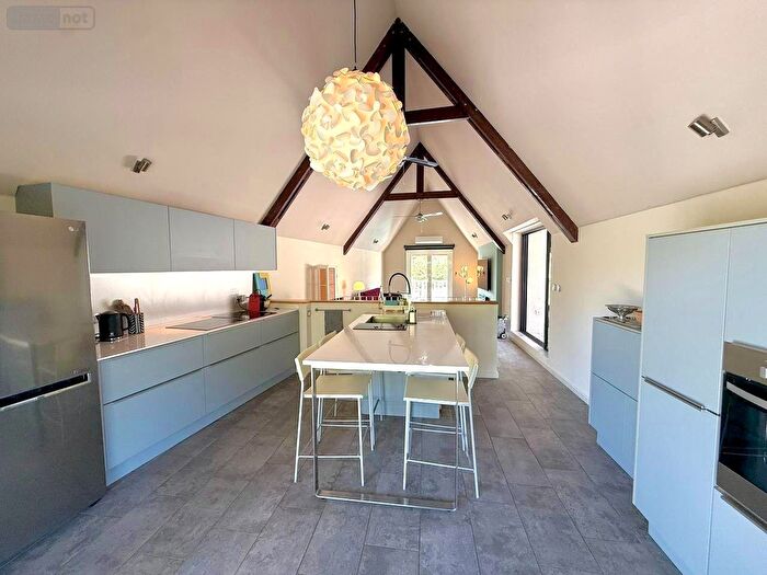 Saint-Paul, Saint-Gilles les Bains : Appartement 4 pièces à vendre