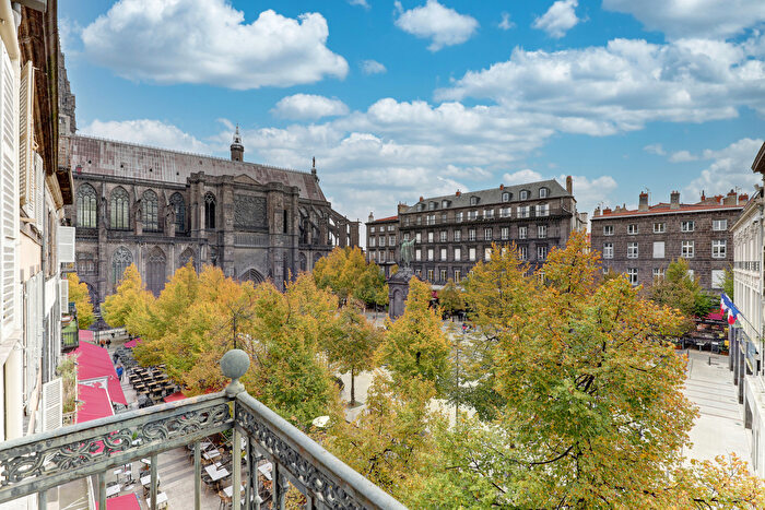 Appartement à vendre - Clermont-Ferrand, Delille, Cathédrale, La Gare - 5 pièces - 3 chambres