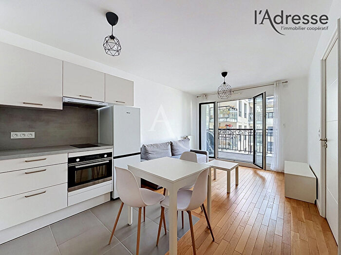 Suresnes, Carnot, Gambetta - Appartement 2 pièces à louer