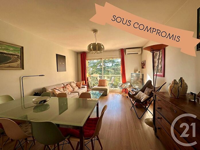 Appartement à vendre - Aix-en-Provence, Centre-ville - 3 pièces - 2 chambres