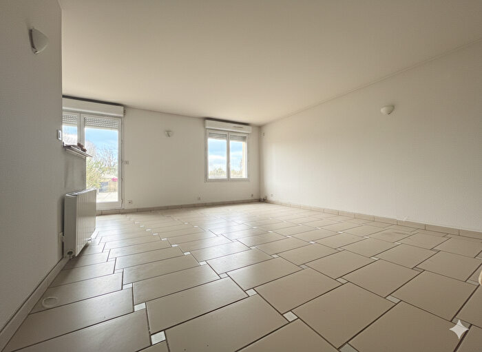 Appartement à vendre - Senlis, Centre-ville - 3 pièces - 2 chambres