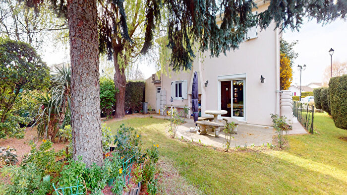 Maison à vendre - Le Plessis-Pâté - 6 pièces - 4 chambres