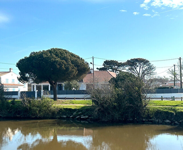 Saint-Gilles-Croix-de-Vie - Maison 7 pièces à vendre