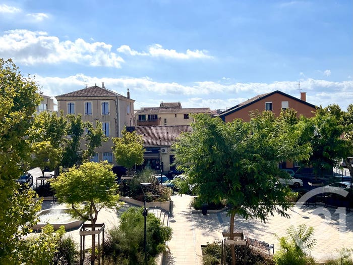 Appartement 4 pièces à La Londe-les-Maures, Centre-ville, à vendre