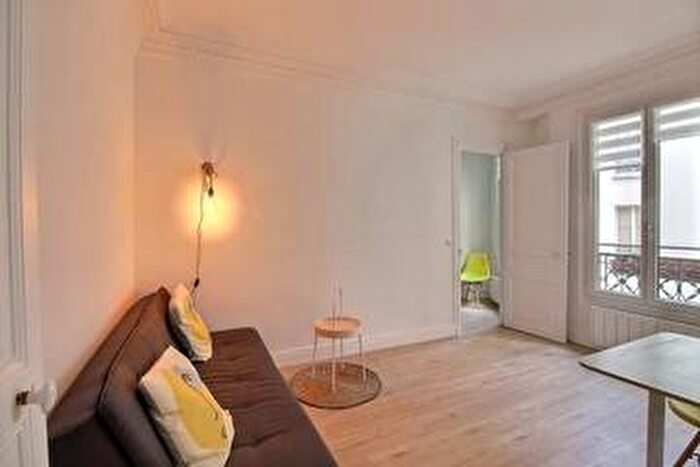 Appartement à louer - Clignancourt-Jules Joffrin, Paris ème arrondissement - 2 pièces - 1 chambre