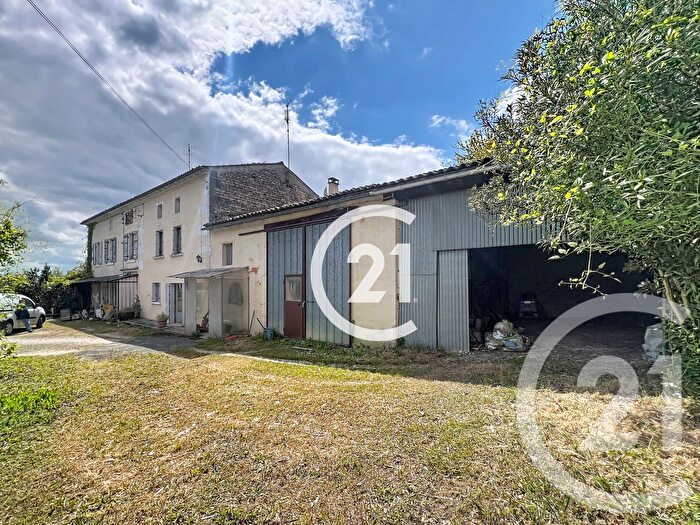 Maison 8 pièces à vendre - Louzac-Saint-André