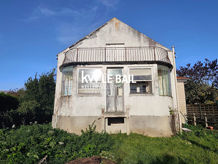 Maison à vendre - Villers-en-Arthies - 4 pièces - 3 chambres