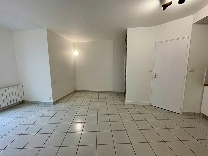 Appartement 1 pièce à louer à Quimper, Locmaria, Tourelle, Kervir