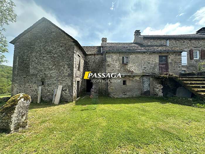 Maison à vendre - Vézins-de-Lévézou - 10 pièces - 3 chambres