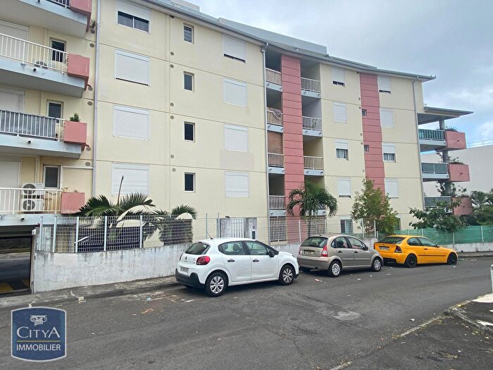 Appartement à vendre - Saint-Denis, Le Moufia, Sainte-Clotilde - 2 pièces - 1 chambre