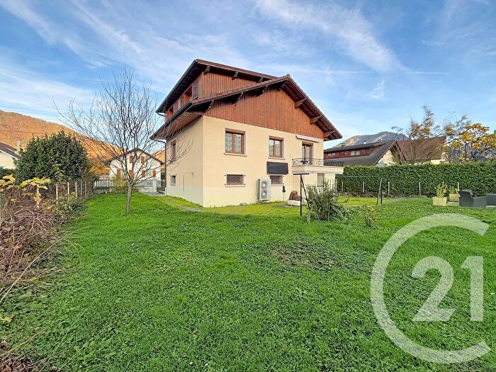 Maison à vendre - Cluses, La Sardagne - 6 pièces - 5 chambres