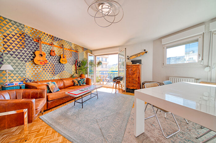 Appartement 4 pièces à Villeurbanne, Charmettes, à vendre