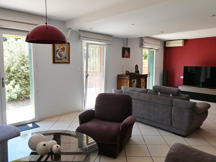 Maison à vendre - Saint-Estève - 4 pièces - 3 chambres