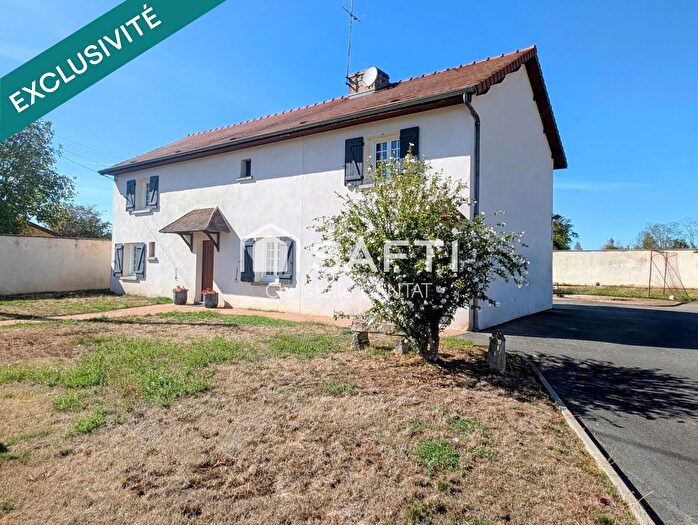 Maison 5 pièces à Doyet, à vendre