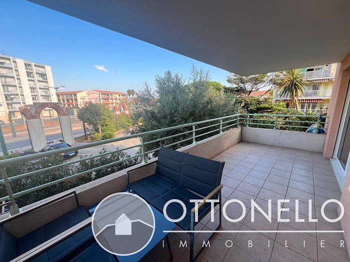 Appartement 3 pièces à louer - Fréjus Plage
