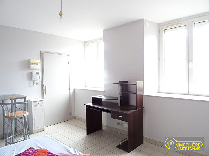 Appartement à louer - Saint-Hilaire-du-Harcouët - 1 pièce - 1 chambre