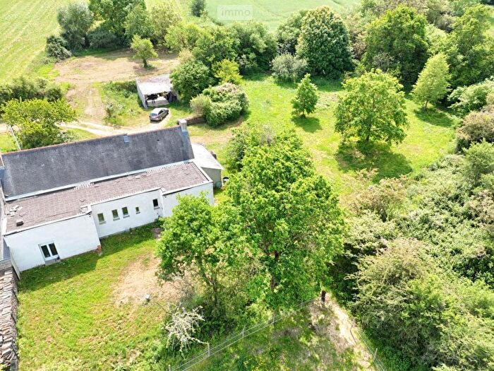 Le Louroux-Béconnais : Maison 7 pièces à vendre