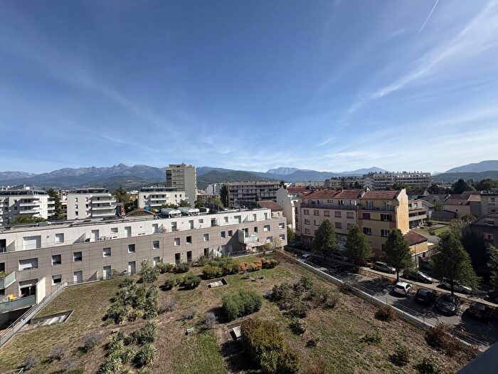 Appartement 3 pièces à louer - Grenoble, La Capuche, Grands Boulevards