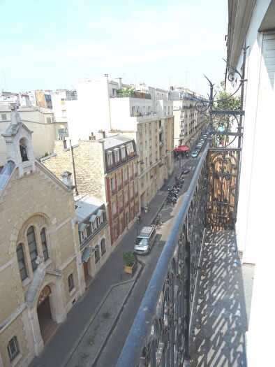 Appartement à louer - Amiraux-Simplon-Poissonniers, Paris ème arrondissement - 2 pièces - 1 chambre