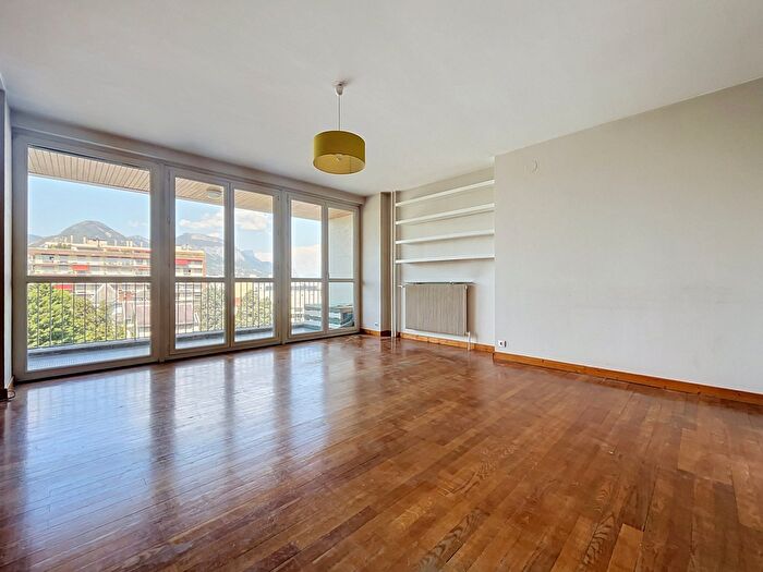 Grenoble, Rondeau : Appartement 4 pièces à vendre