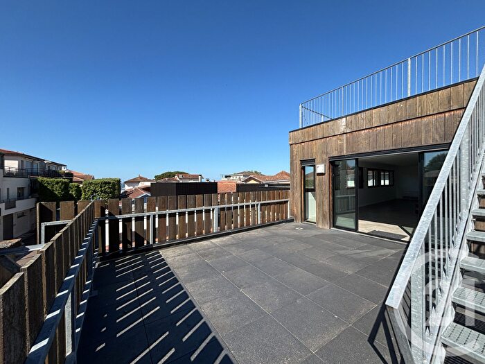 Appartement 7 pièces à vendre à Andernos-les-Bains, Centre-ville, Coulin