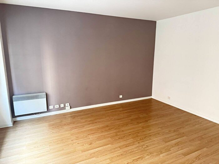 Gambetta, Paris 20ème arrondissement - Appartement 1 pièce à louer