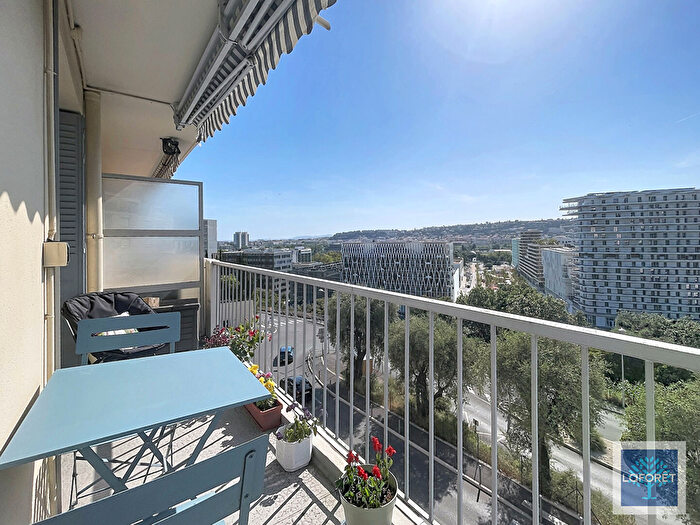 Appartement 4 pièces à Nice, Sainte-Marguerite, à vendre