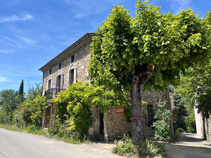 Maison à vendre - Rochebaudin - 8 pièces - 3 chambres
