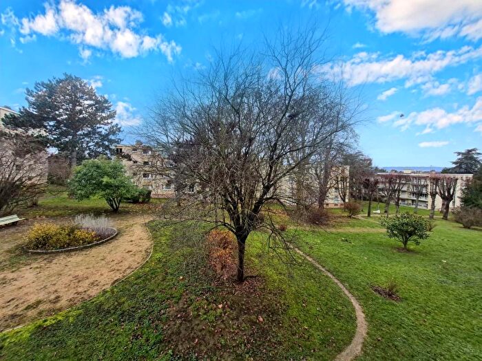 Appartement à vendre - Chambourcy - 6 pièces - 4 chambres