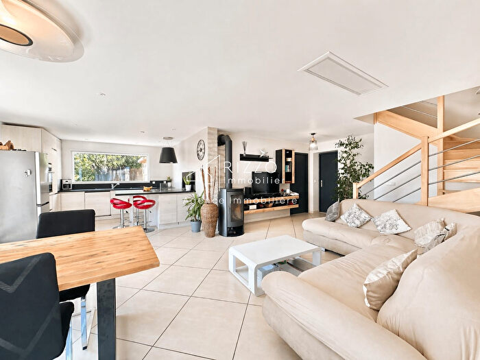 Maison 6 pièces à vendre à Metz-Tessy