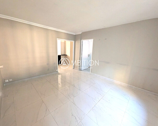 Appartement à vendre - Saint-Raphaël, Valescure, Vaulongue - 4 pièces - 3 chambres