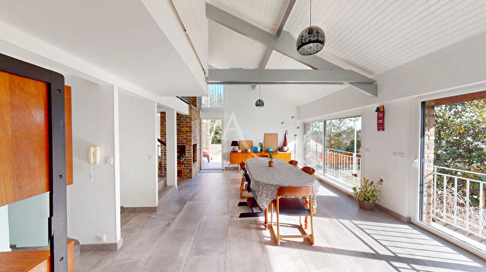 Maison à vendre - Palaiseau, Lozère - 8 pièces - 5 chambres