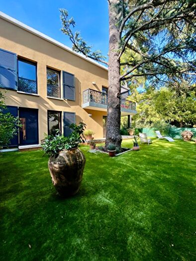 Appartement 4 pièces à Aix-en-Provence, Puyricard, Célony, à vendre