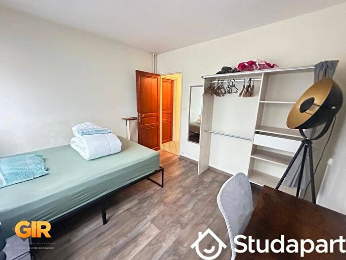 Appartement à louer - Le Blosne, Rennes - 1 pièce - 2 chambres