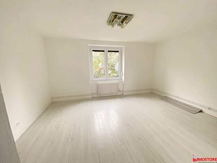 Saint-Louis, Centre-ville : Appartement 3 pièces à vendre