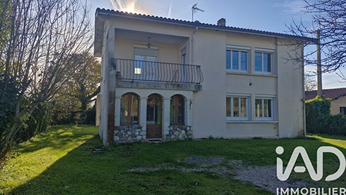 Maison à vendre - Vélines - 6 pièces - 4 chambres