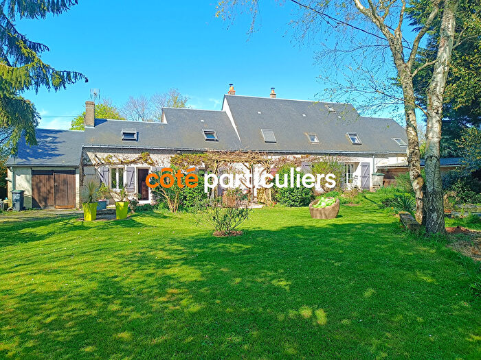 Maison à vendre - Beaumont-la-Ronce - 7 pièces - 3 chambres