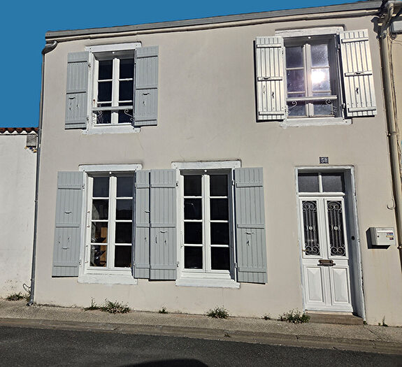 Maison à vendre - Marans - 4 pièces - 3 chambres