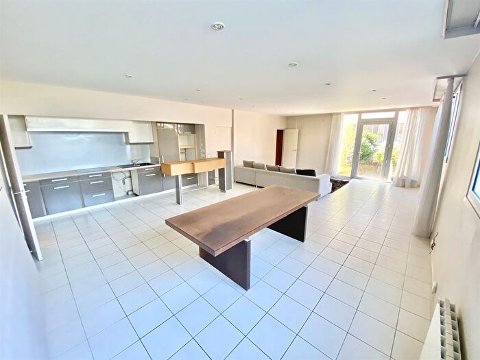 Bagnolet, Centre Sud : Maison 5 pièces à vendre