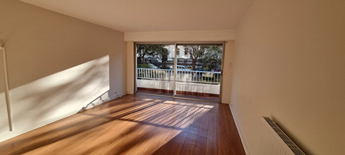 Appartement à louer - Biarritz, Saint-Charles, Phare, Larochefoucauld - 4 pièces - 3 chambres