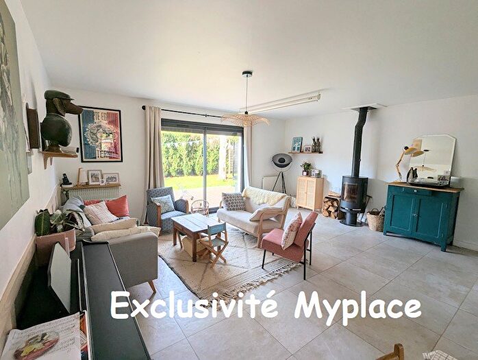 Maison à vendre - Châteaufort - 7 pièces - 4 chambres