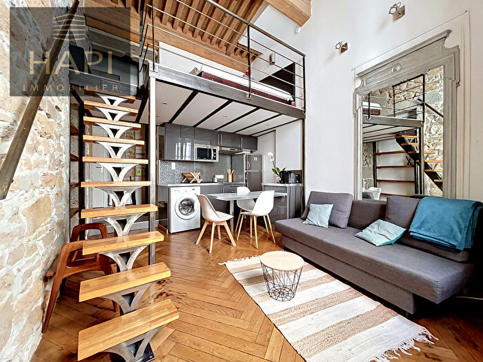 Appartement 2 pièces à Lyon 1er, Bas des Pentes, Presquîle, à louer