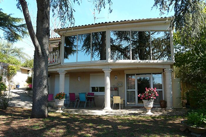 Maison à vendre - Figeac - 8 pièces - 5 chambres