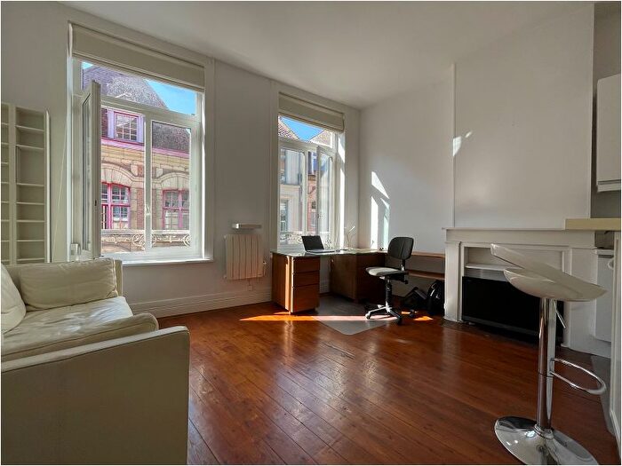 Appartement 2 pièces à Lille, Vieux Lille, à louer