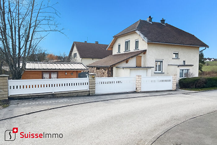 Maison à vendre - Charquemont - 5 pièces - 4 chambres