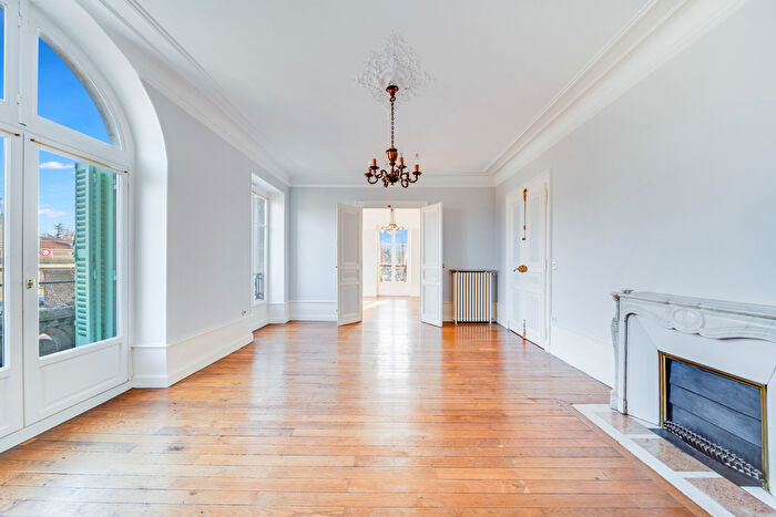 Appartement à vendre - Dijon, Clémenceau, Gare, Porte Neuve - 5 pièces - 3 chambres