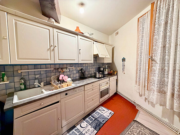 Appartement à vendre - Chartres, Centre-ville - 2 pièces - 1 chambre