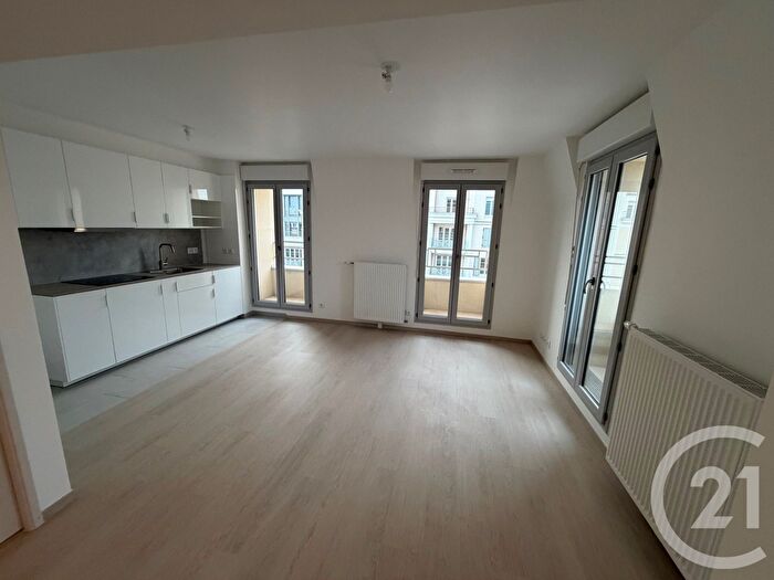 Appartement à louer - Le Blanc-Mesnil, Eiffel - 4 pièces - 3 chambres